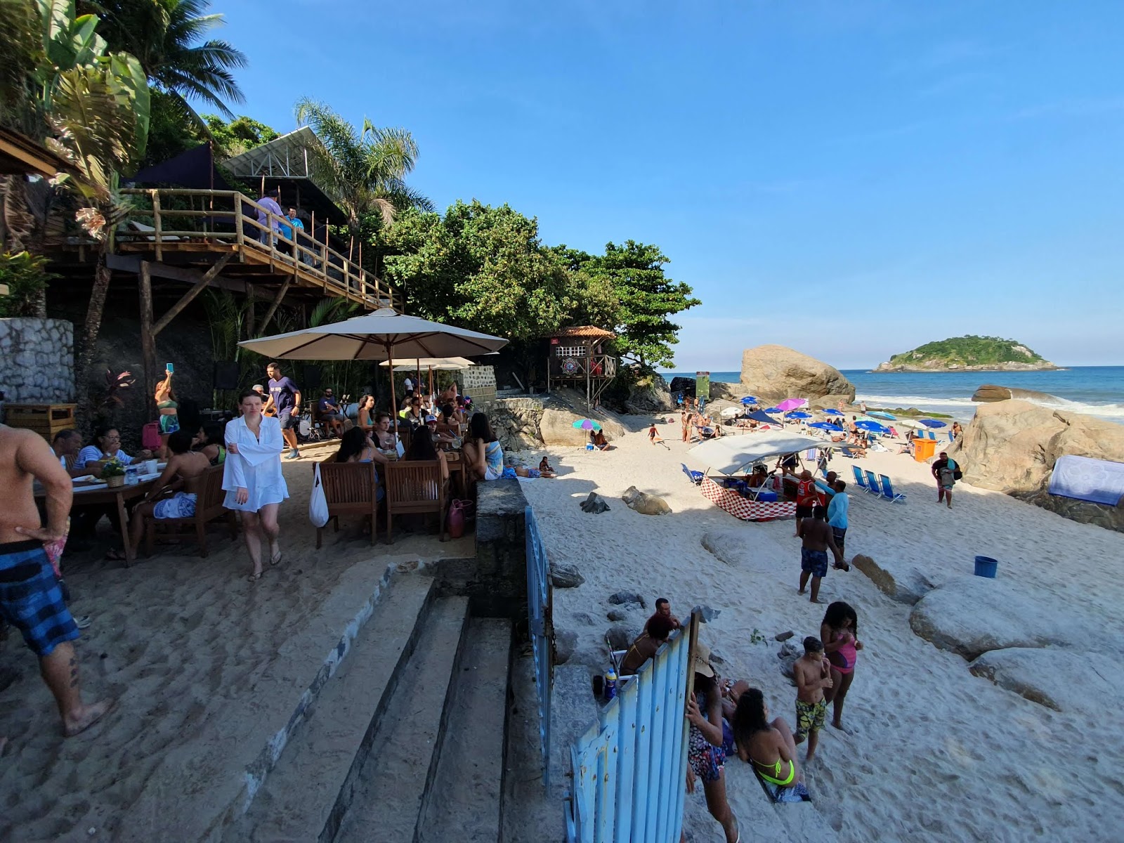 Clássico Beach Club Grumari, receita de praia perfeita no Rio ...