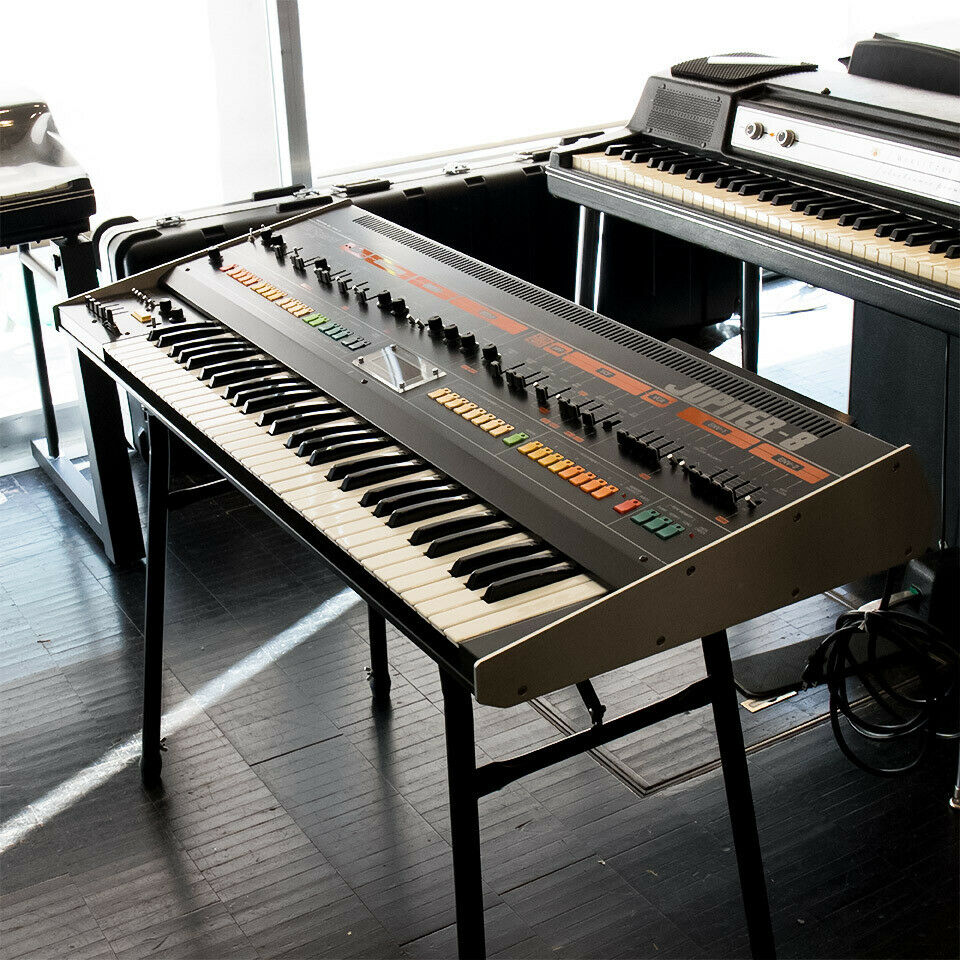 MATRIXSYNTH: Roland JUPITER-8 Synthesizer