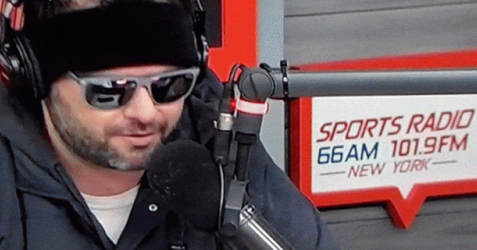 Gregg Giannotti's baldness enhancing headdress | Bob's Blitz