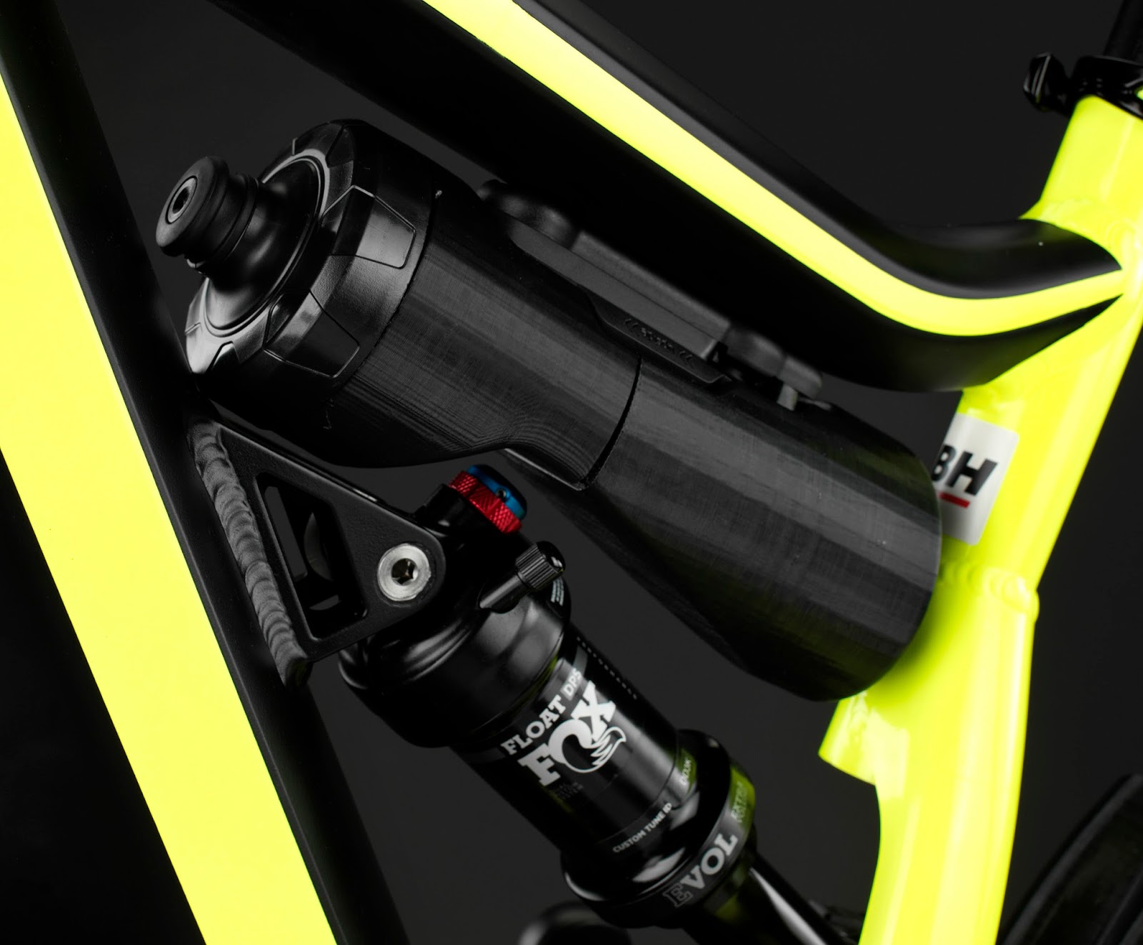 BH Bikes presenta la Atom X ~ Ultimate Bikes Magazine