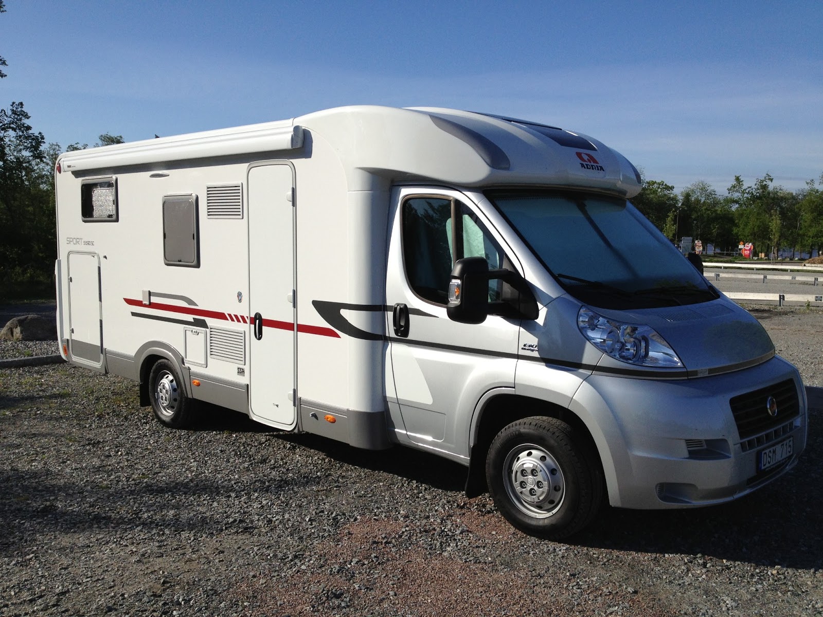 Skoglunds Husbilsblogg: Nya husbilen Adria 690sc