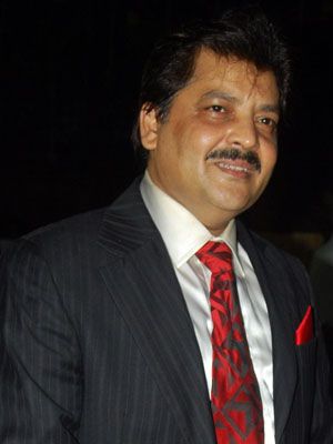 MUSIC WORLD: UDIT NARAYANA BIOGRAPHY