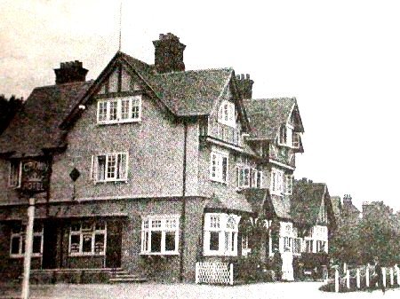 Historical Cookham: The Crown Hotel of the early 1900's.