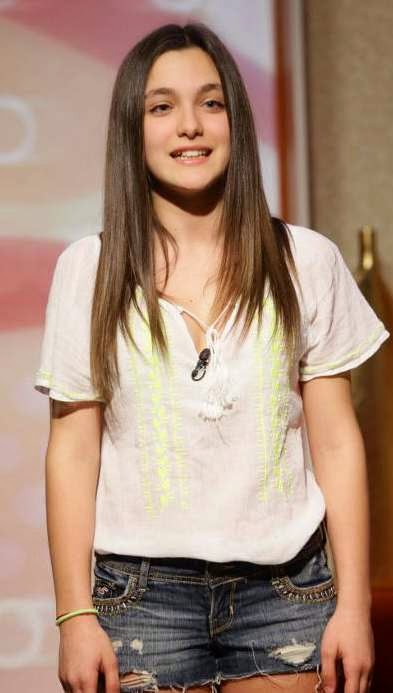 Biografia ALEXIA ERAM fata Andreei ESCA la 14 ani prezentatoarea “I ...