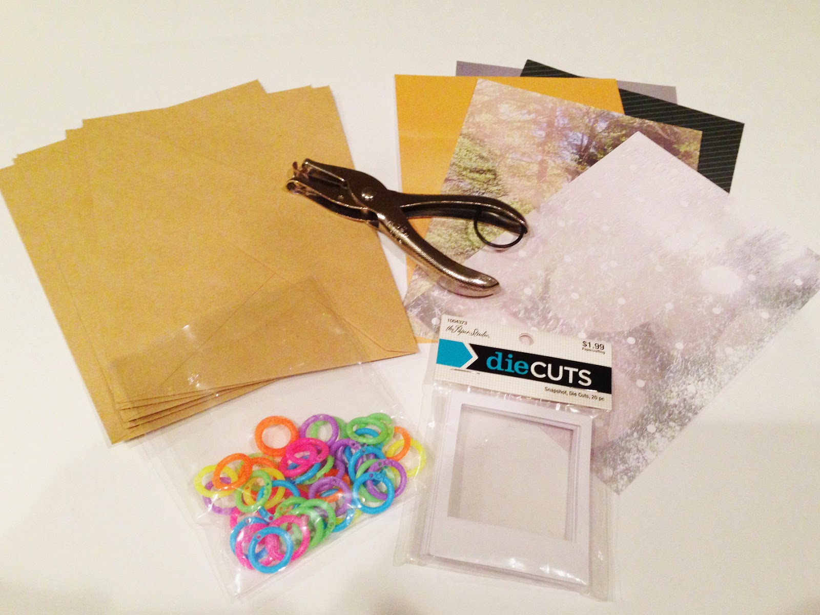 Littlebits by Emily Collette: Envelope Books