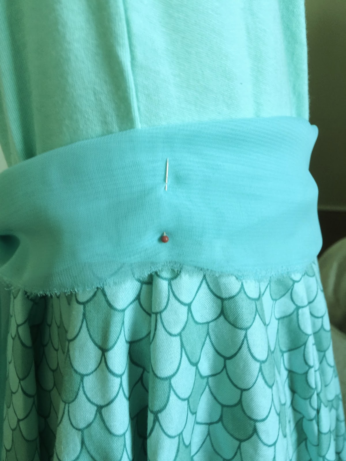 Merryweather's Cottage: Practical Princess Dress Tutorial