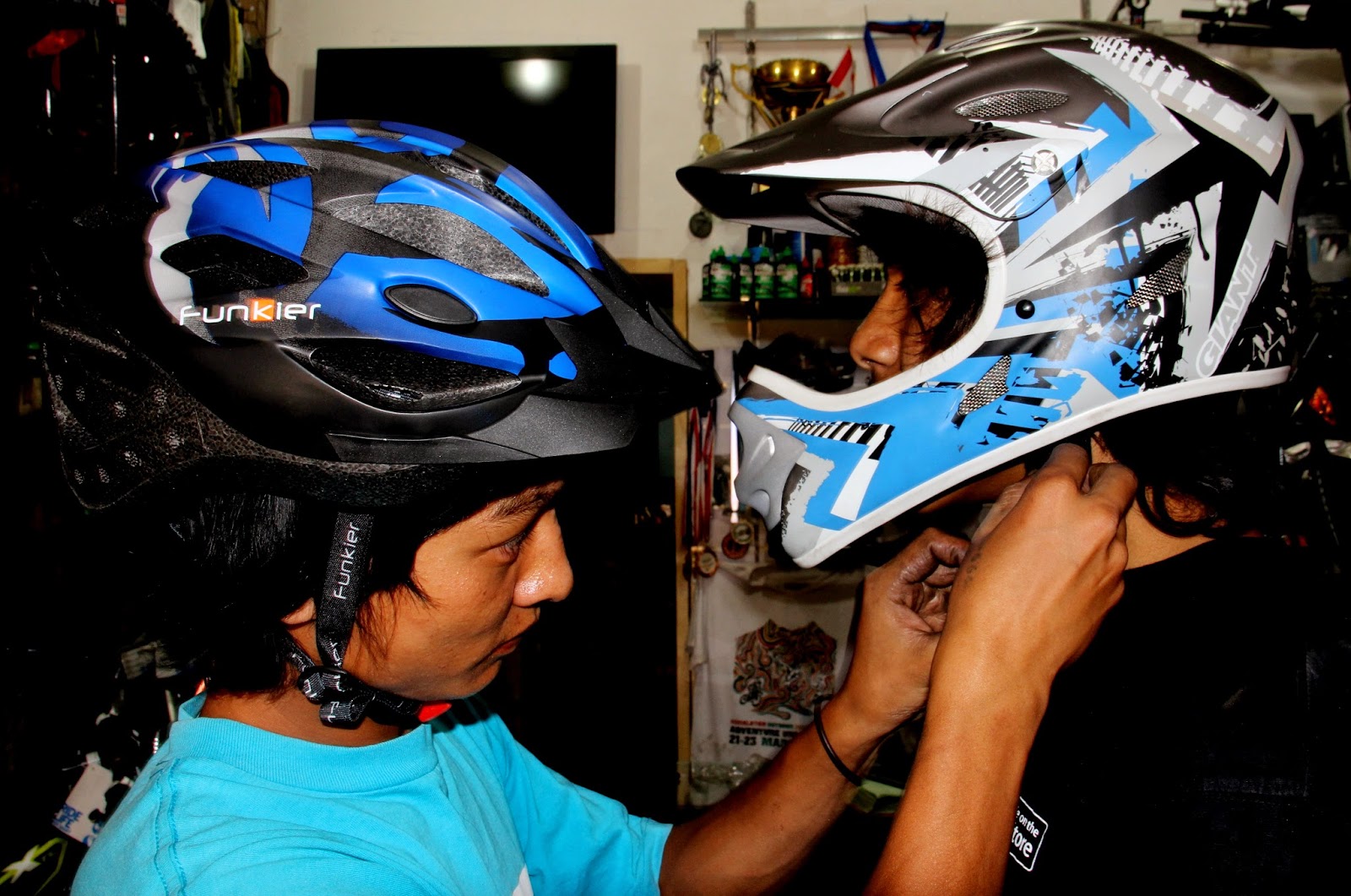 Himalayan Single Track: Don't be Uncool - Protect Your Head - Wear a Helmet