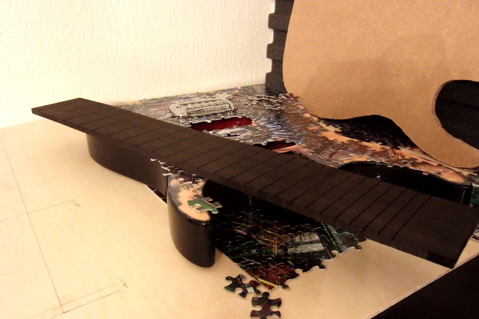 The CMS Guitar: Meet the fingerboard