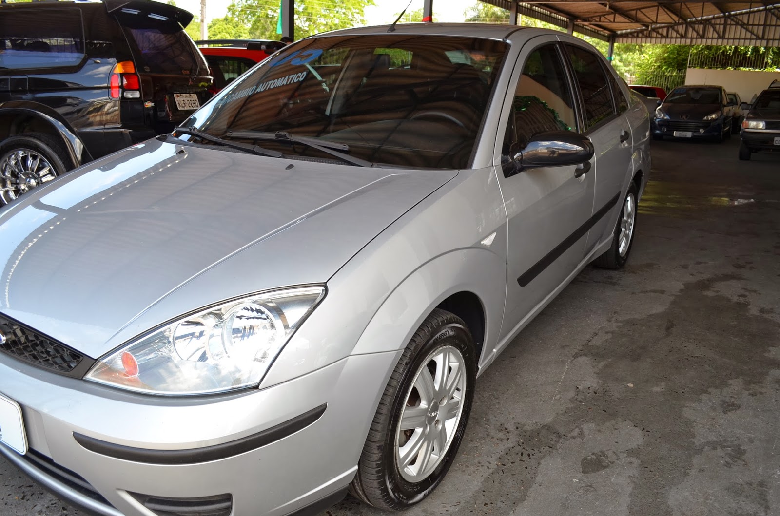 Beto Automóveis: 2005 - FORD FOCUS GLX SEDAN AUTOMÁTICO (VENDIDO)