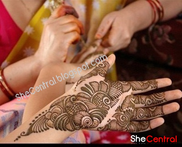 Modern Mehndi Designs 2013 | Henna Art | Arabic Mehndi