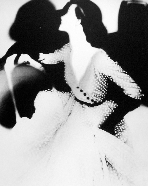 The Fashion Addiction: Lillian Bassman Photography