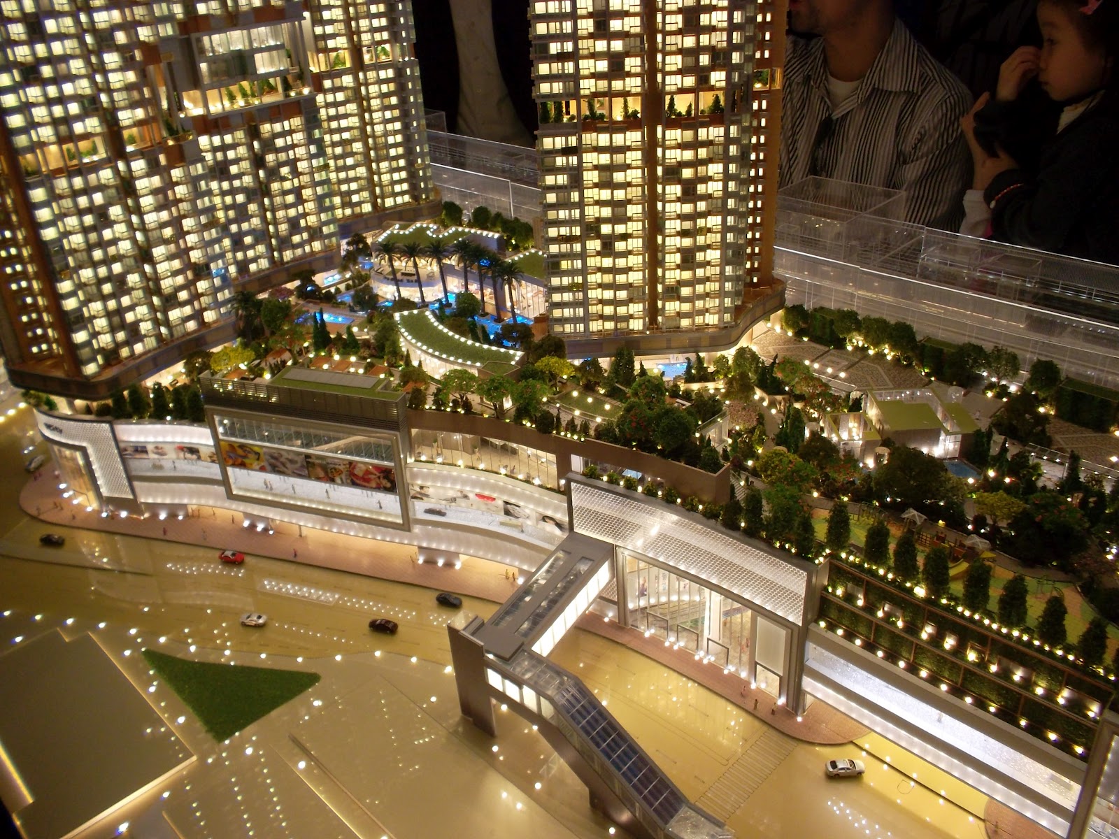 屯門新商場 vCity 模型相片 - 吹水閒聊 - YK Forum