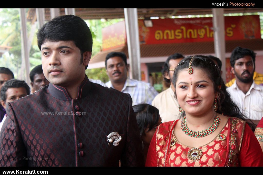 Serial actress marriage photos malayalam - gadgetslasopa