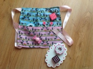 Mini Hostess Apron - tutorial & pattern |Keeping it Real