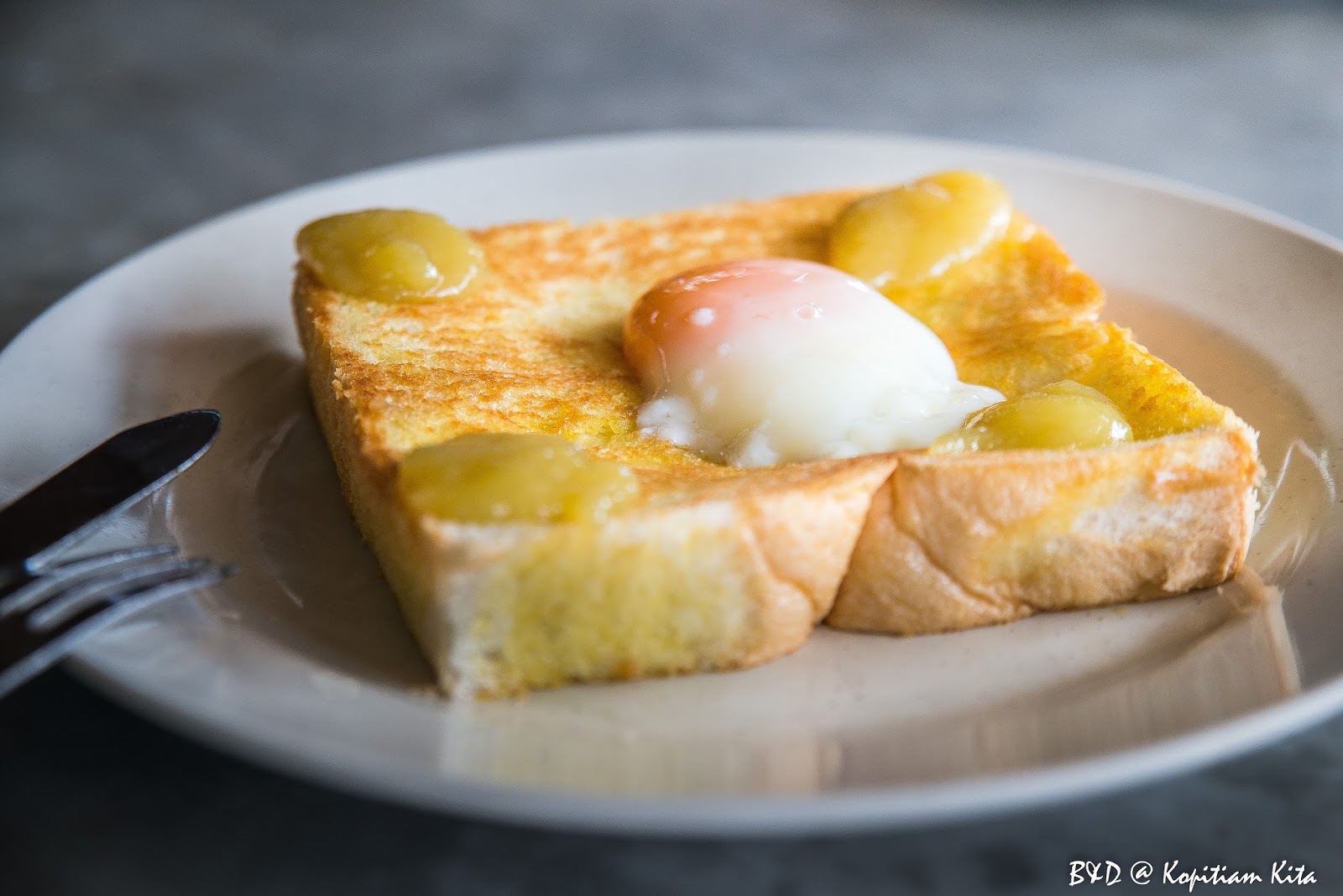 ROTI TITAB ~ KOPITIAM KITA ~吉蘭丹(馬來西亞)