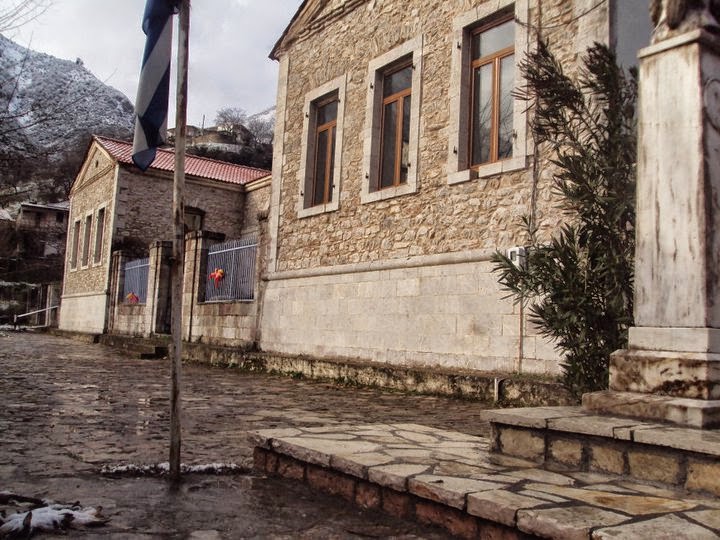ΛΕΙΒΑΡΤΖΙ: Ο Ναός της Αγίας Παρασκευής και η συνοικία Περιτσαίοι ...