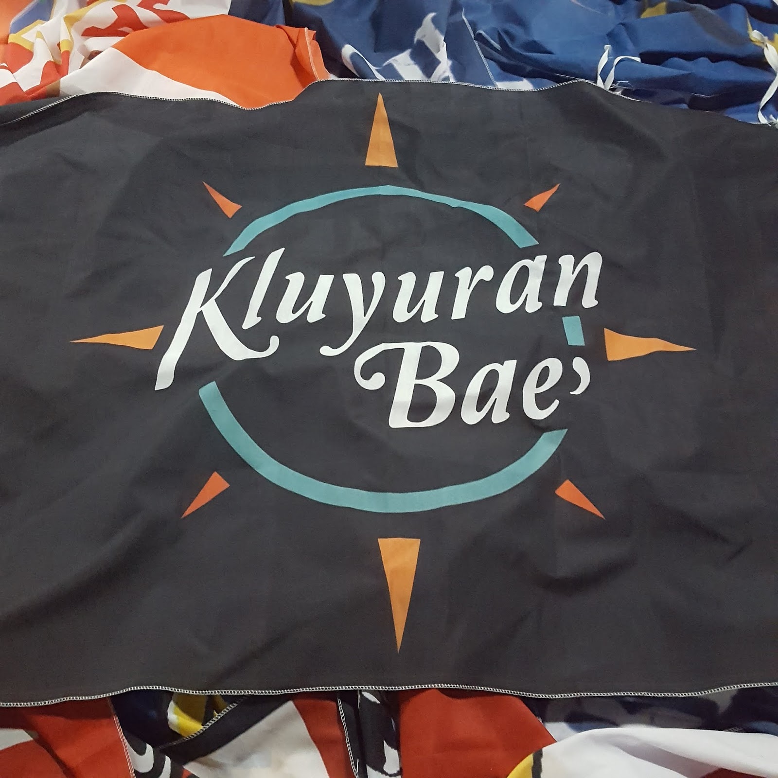 Contoh Bendera - SUPPORTERMANIA