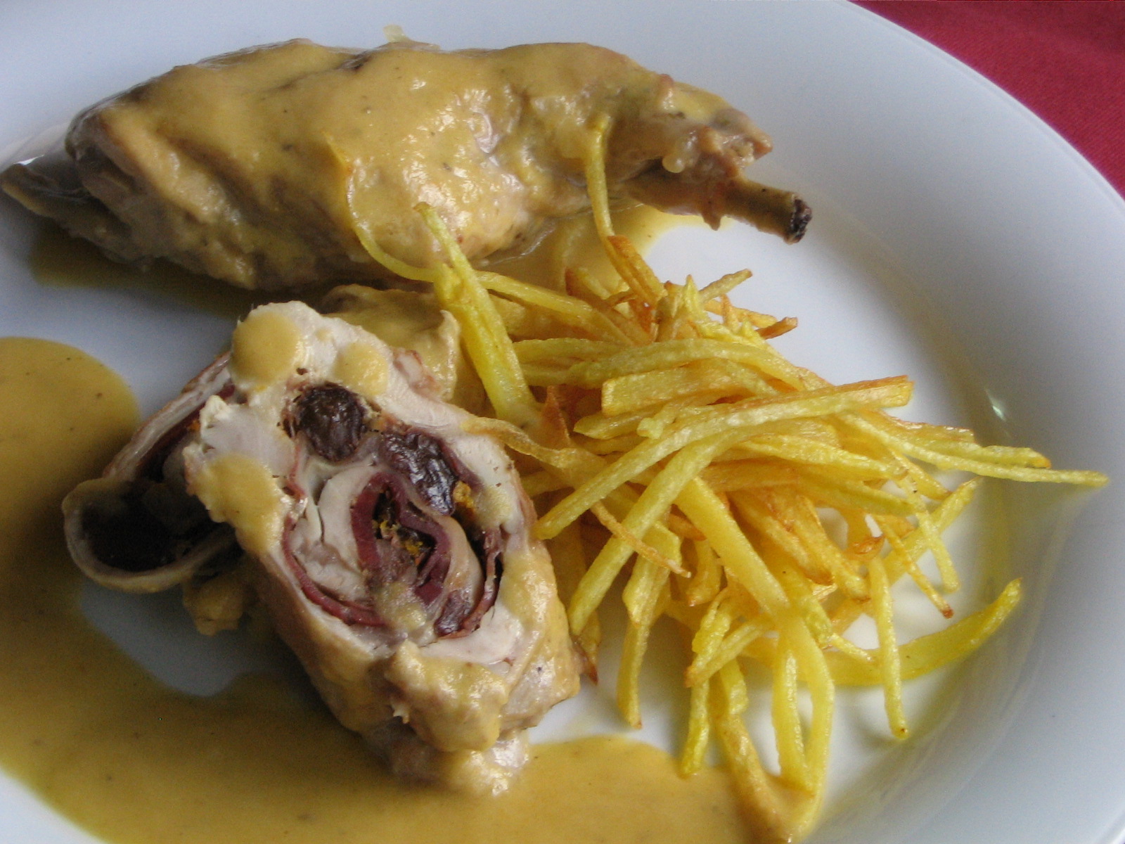 Cocina de ayer y de hoy: CONEJO RELLENO