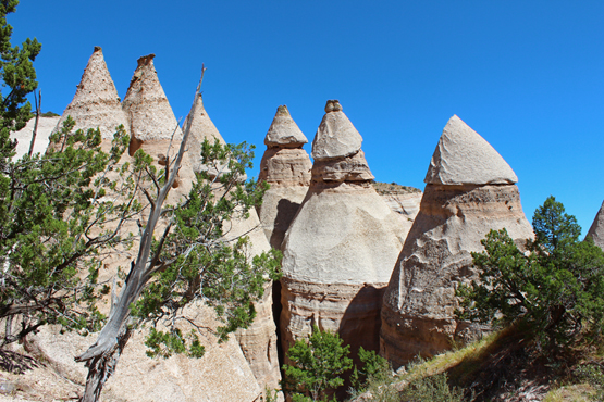 Rolling Steel Tent: What could be better than pointy rocks?