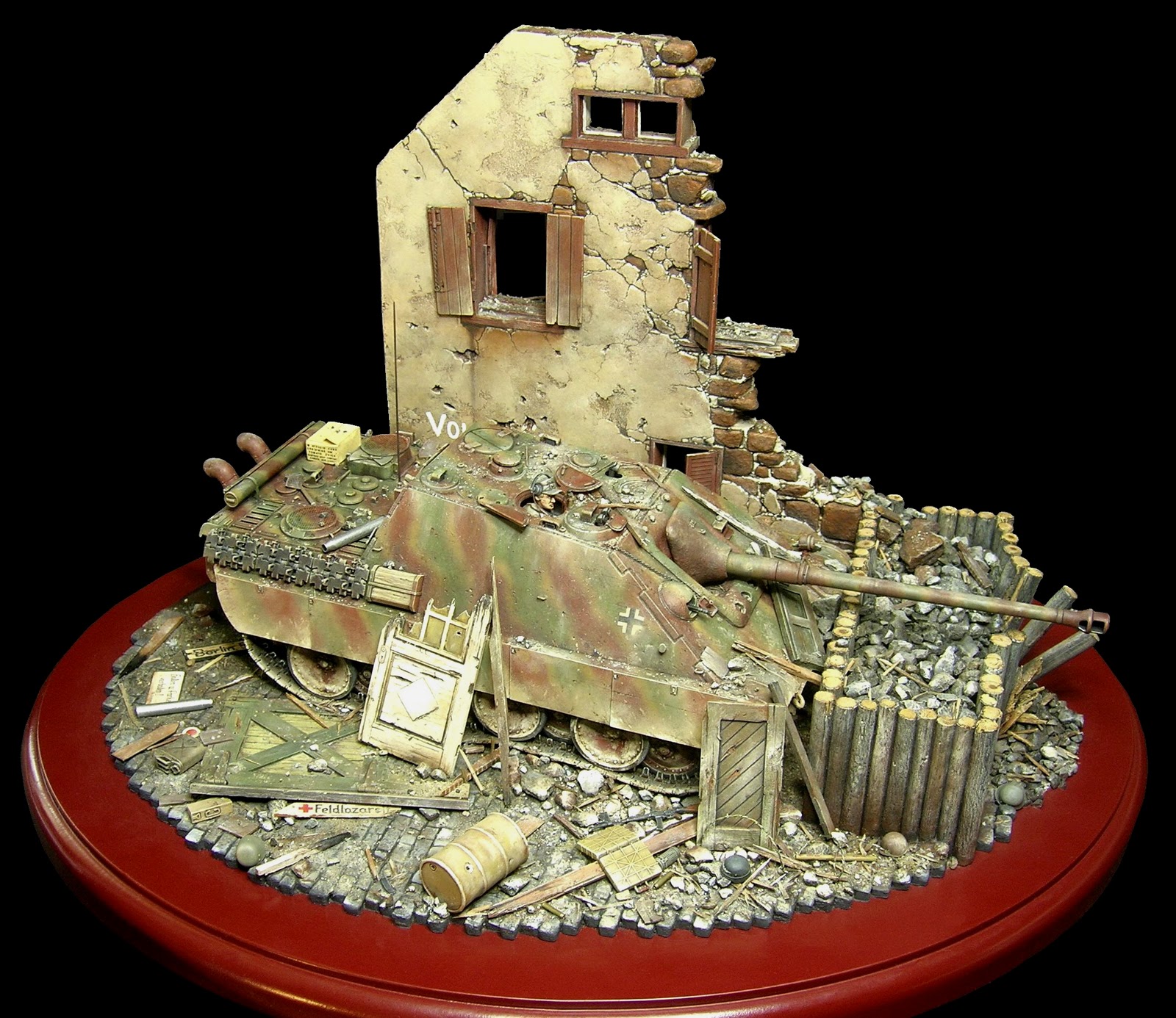 Paul E. C. Keefe Jr. (retired): Armor Dioramas