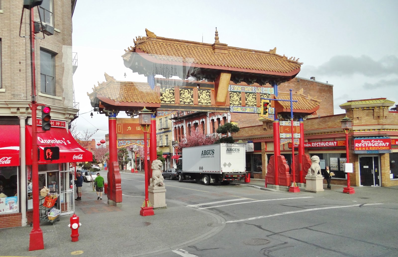 Liv4cruzin... My life and welcome to it!