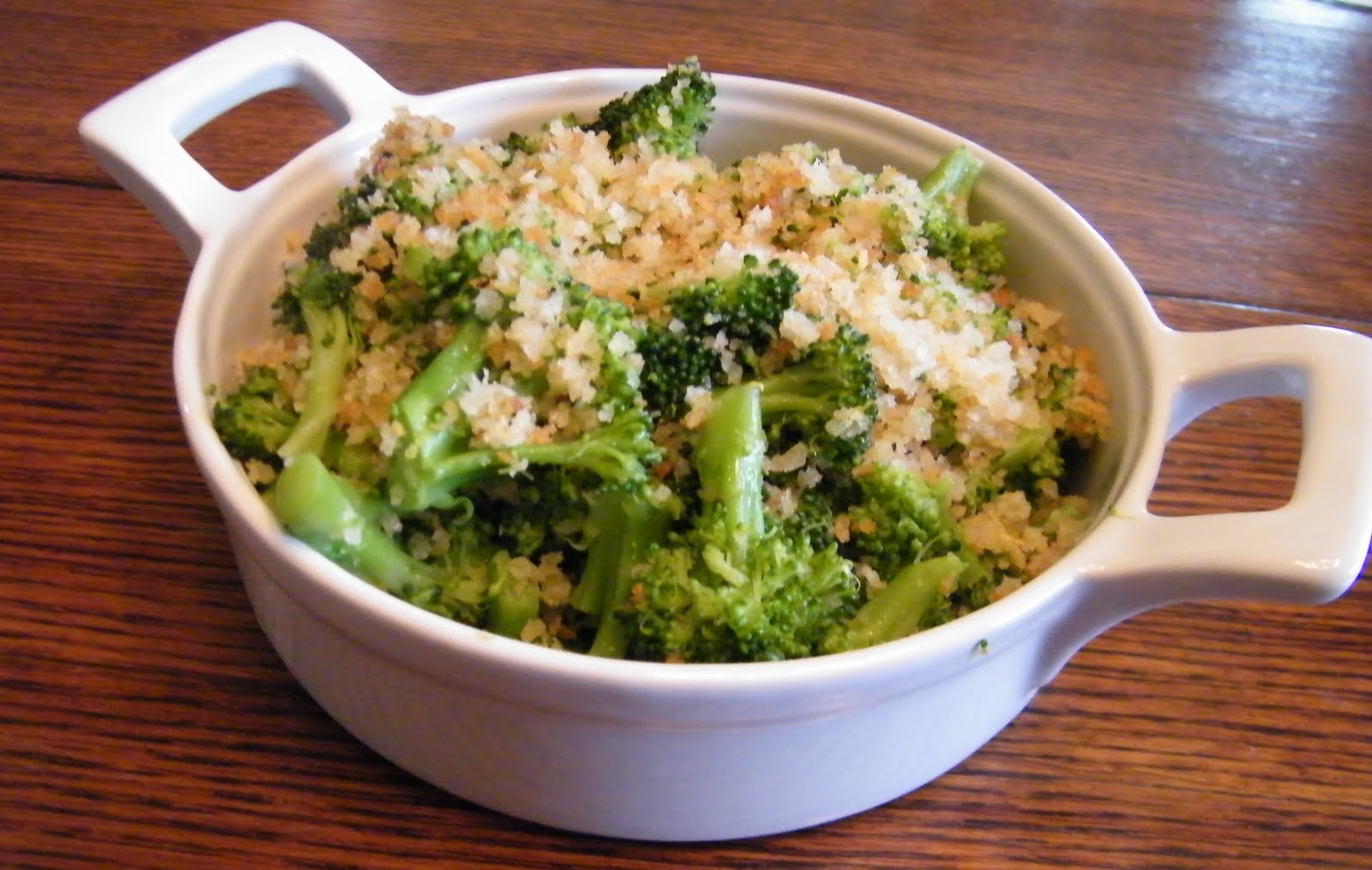 Candy Girl: FFWD - Garlicky Crumb-Coated Broccoli