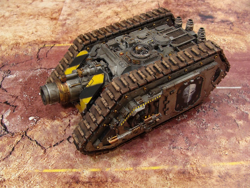 Wydobyte z Szafy: Iron Warriors Typhon Heavy Siege Tank