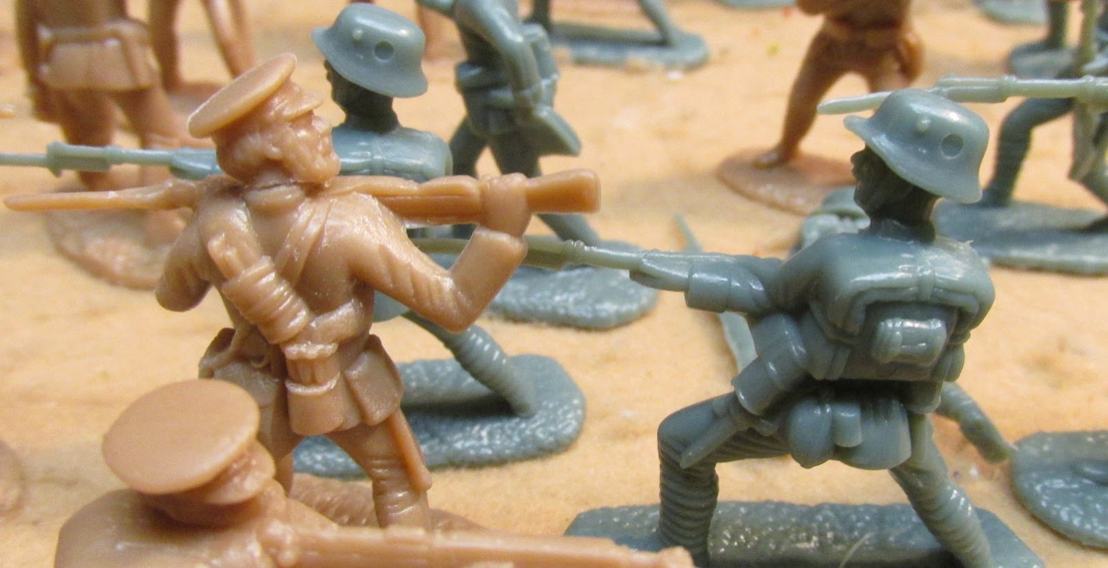 [TMP] "Eastern Front World War One with Armies In Plastic figures." Topic