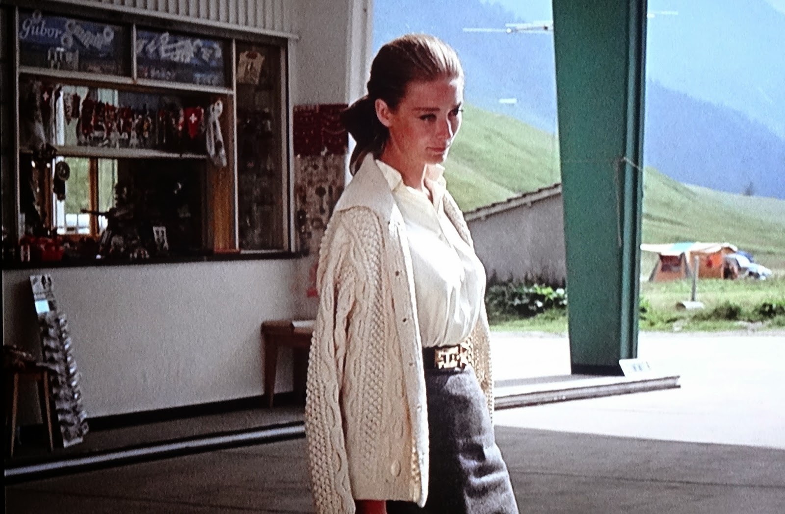 007 TRAVELERS: 007 Filming location: Gas station where Bond leaves ...