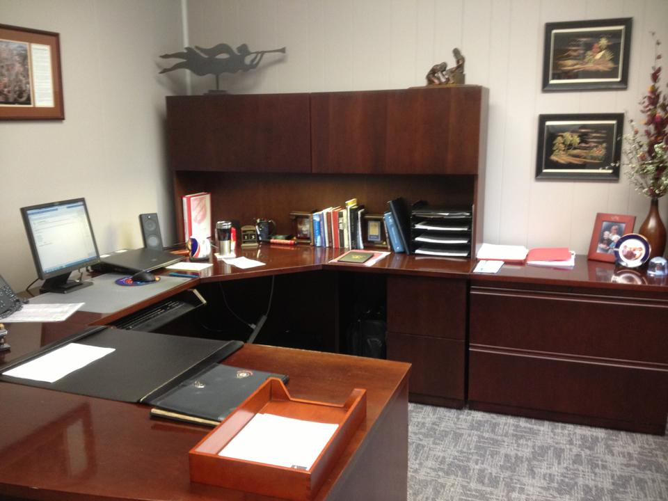 The Desperate Pastor Blog: The Pastor's Desk (Episode 9)