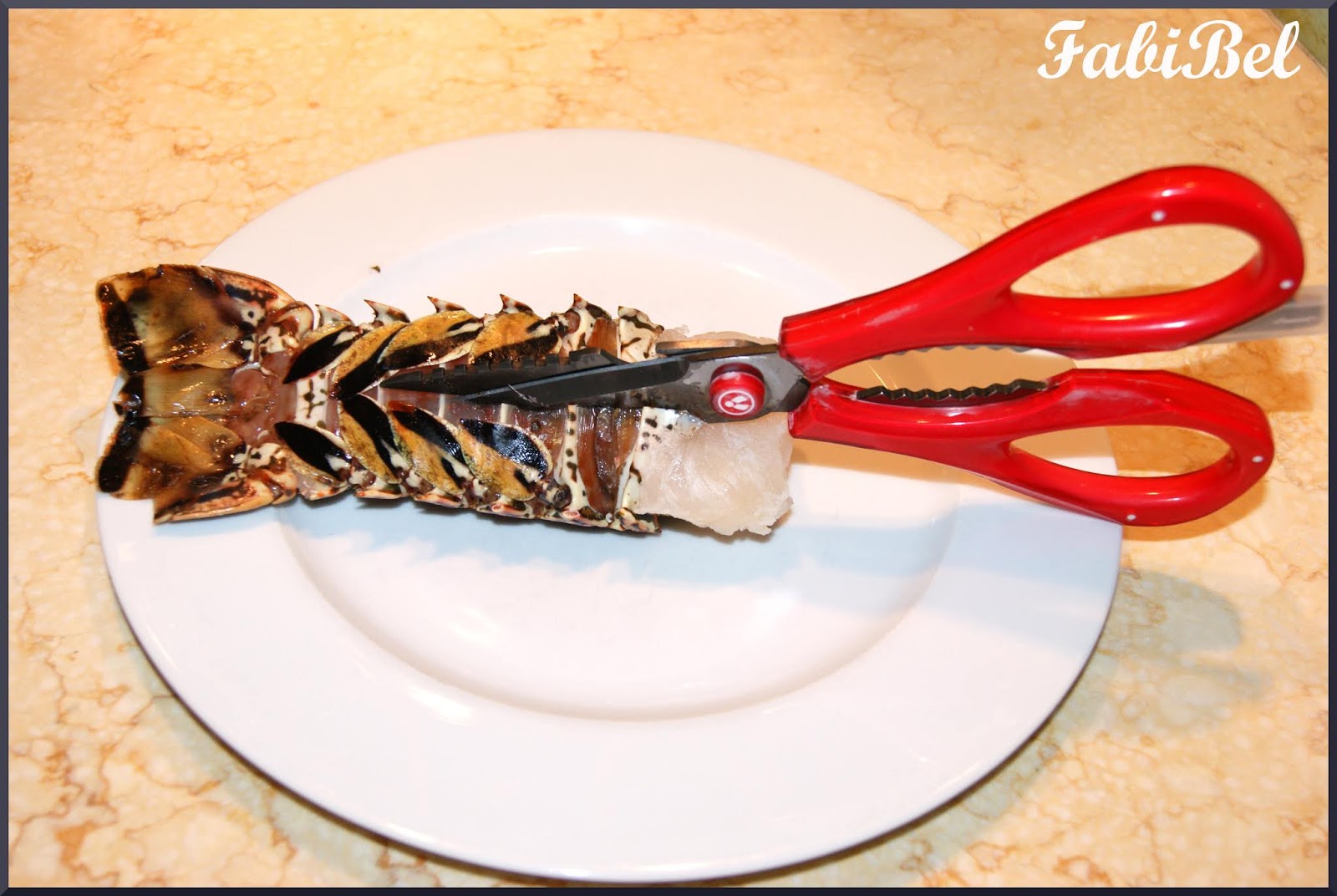 Pipounet et Poupinette: Queues de langoustes au beurre de basilic.