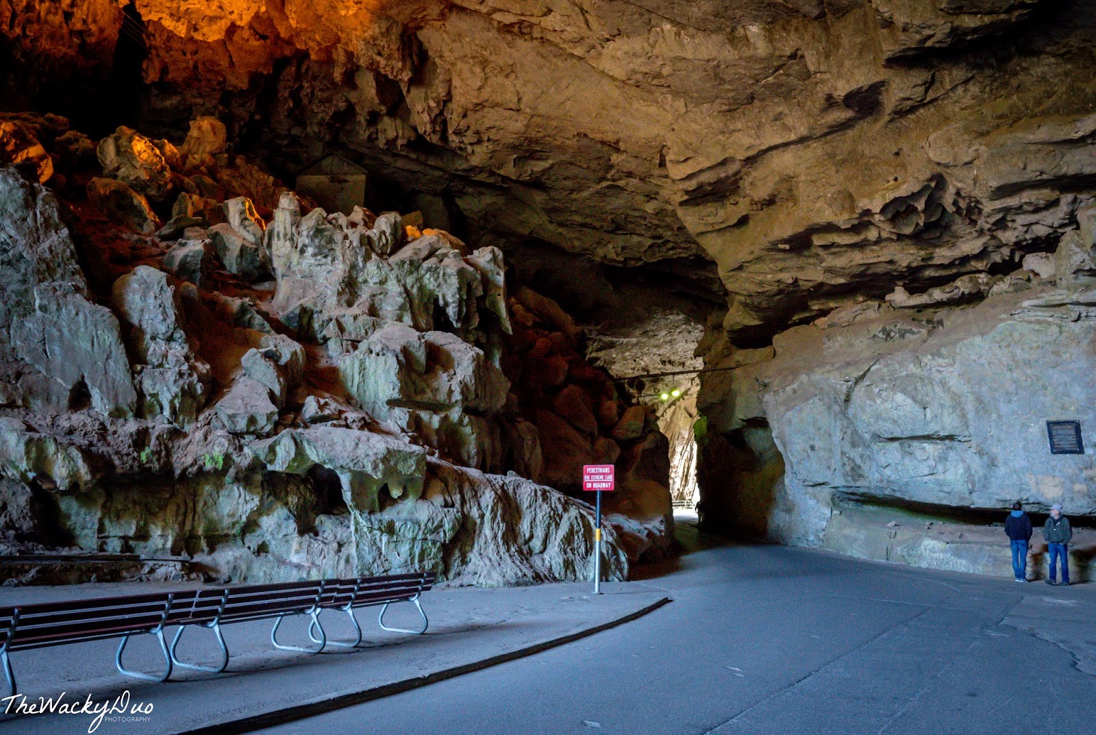 Jenolan Caves, Blue Mountains Guide and review - TheWackyDuo.com ...