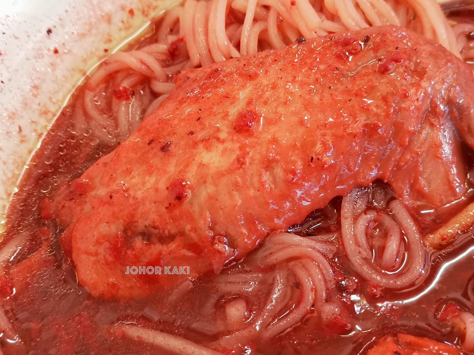 Hock Chew Red Wine Mee Suah in Johor Bahru |Tony Johor Kaki Travels for ...