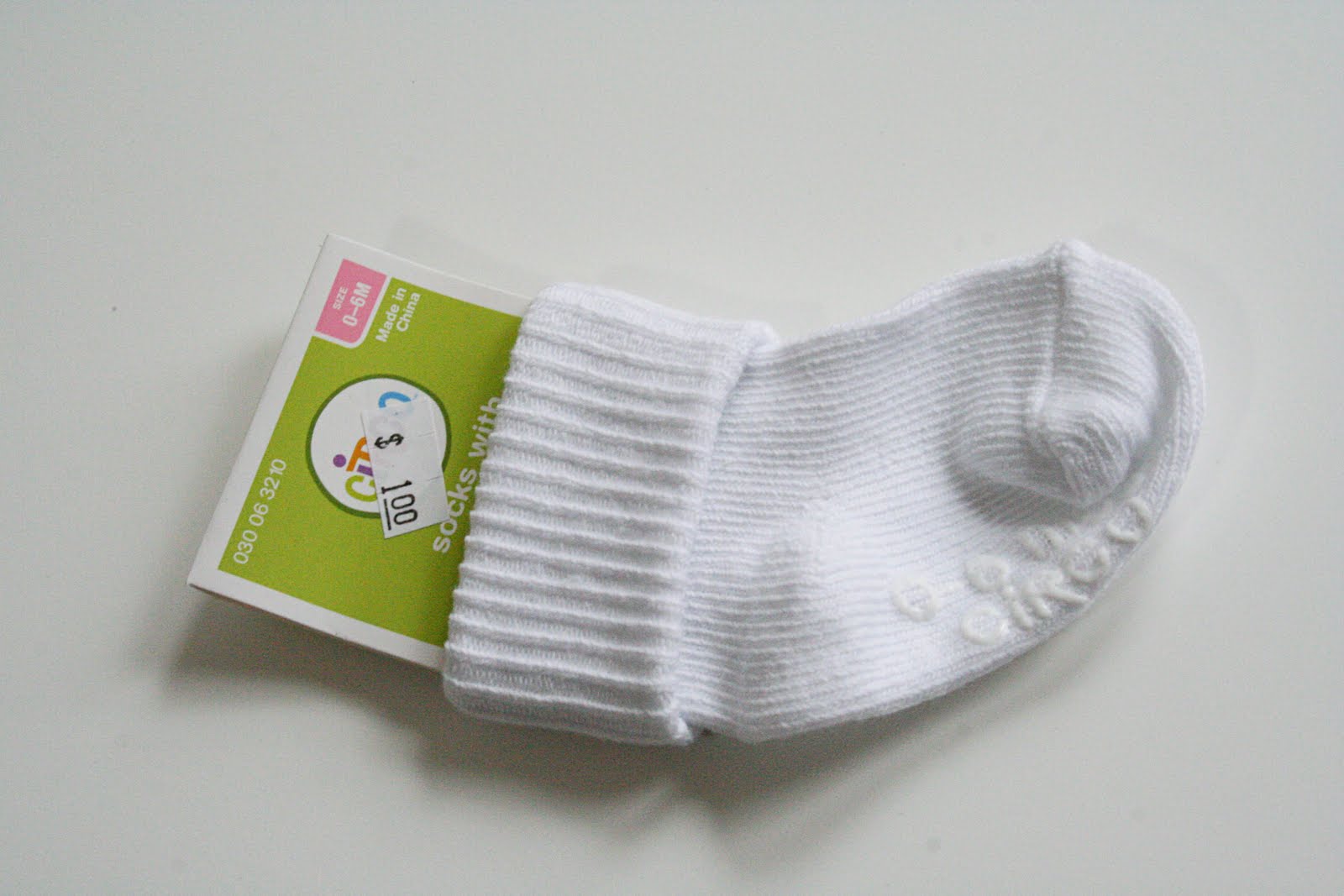 Better Life Blog: DIY Shoe Socks - Tutorial