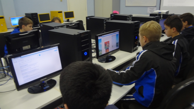 Blog dos 4ºs Anos 2016: Imagens da Oficina de Informática do dia 28 de ...