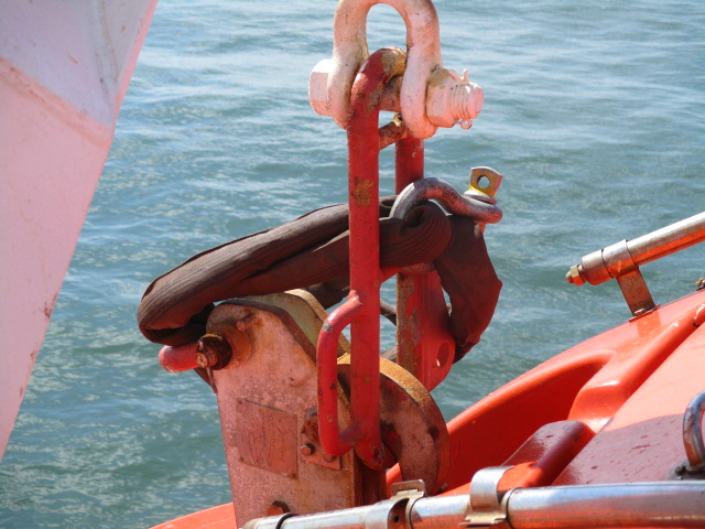 LIFEBOAT MONTHLY MAINTENANCE ONBOARD