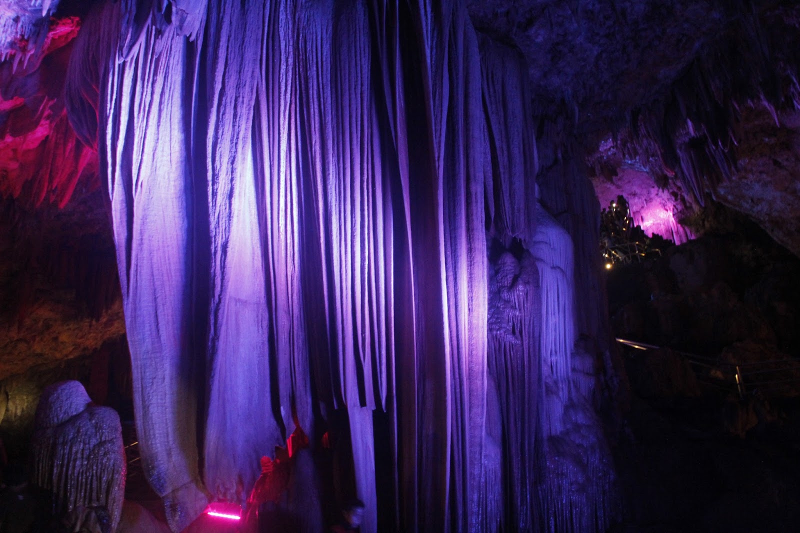 Wisata Nusantara - Goa Gong dan Pantai Klayar, Pacitan (The Beuty of ...