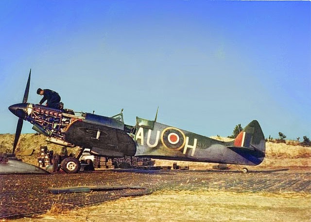 Color Photos of Aircraft of the R.A.F. and S.A.A.F. During World War II ...
