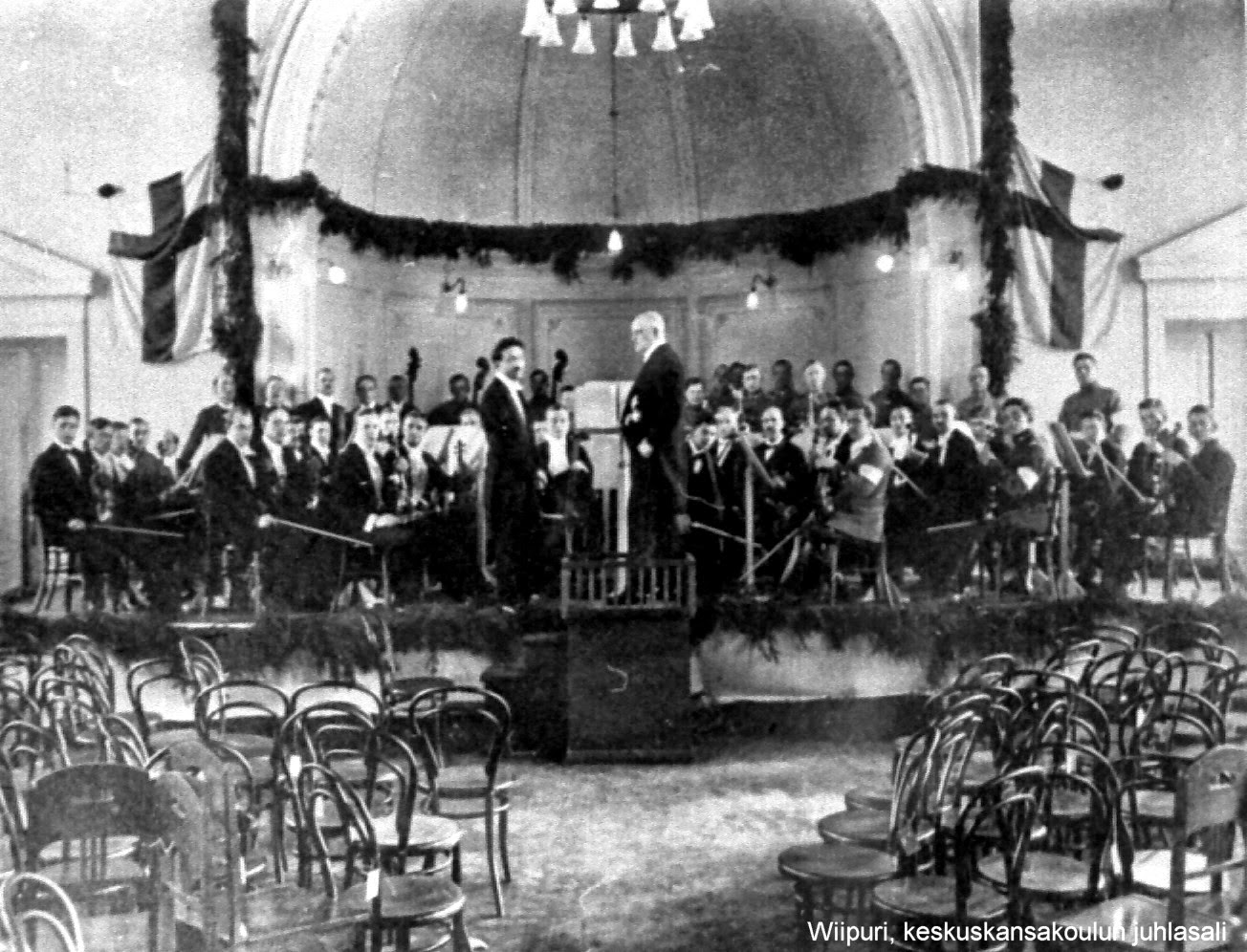 Bibliothecarius serentis scriptor - potikat kaakkoon: Historia bibliotheca