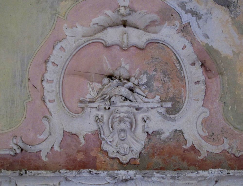 Italy’s Most Haunted House: Inside Villa De Vecchi Italy's Abandoned ...