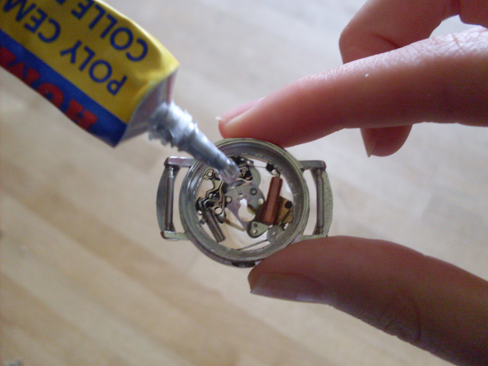 Kooky Quirky Cute: DIY: Steampunk- Inspired Watch Pendants