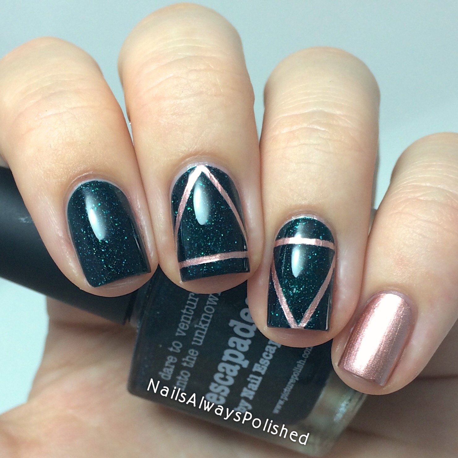 Nails Always Polished: Triangles