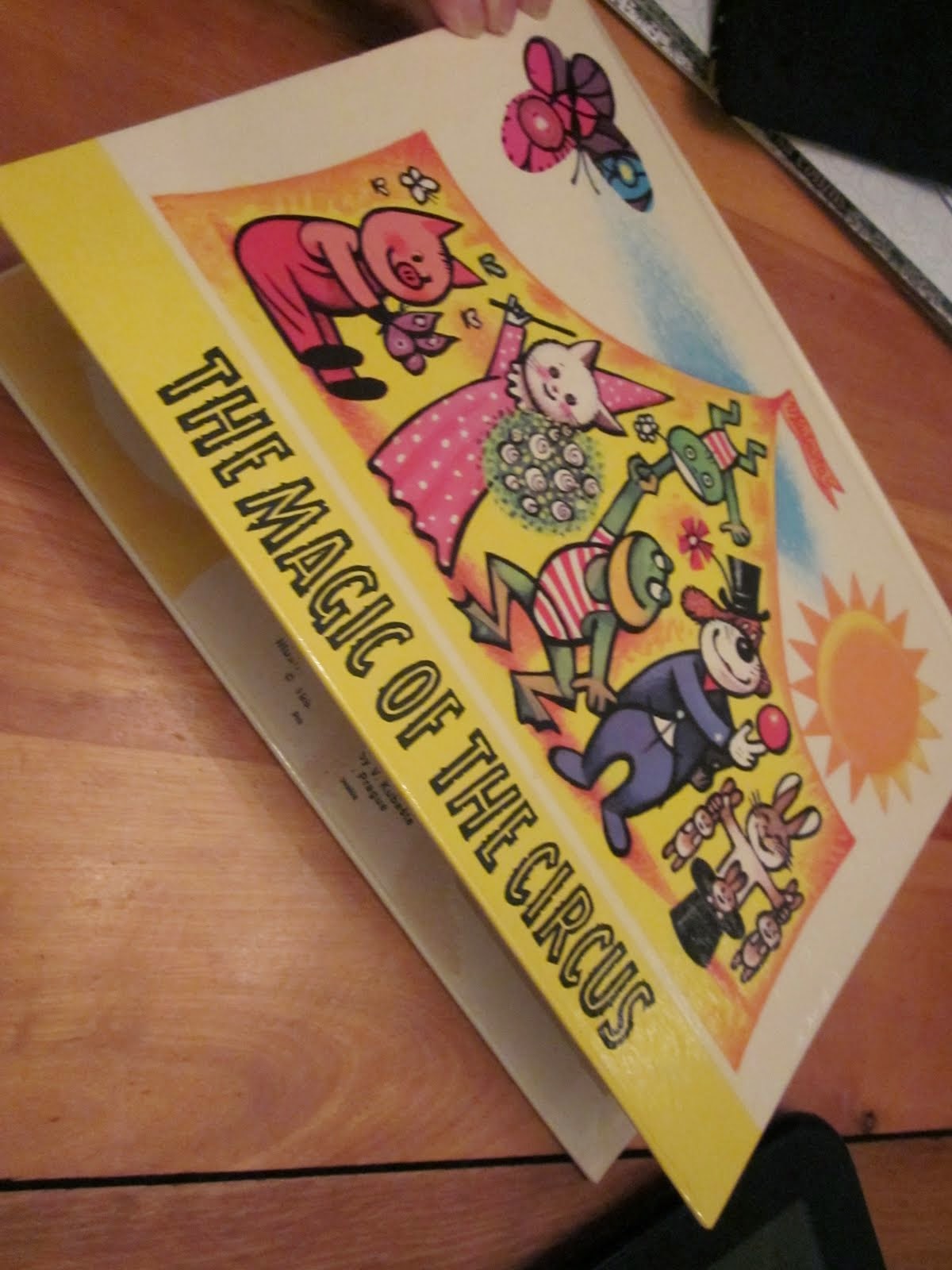 Refuge Creative: DIY Touchpad Cover