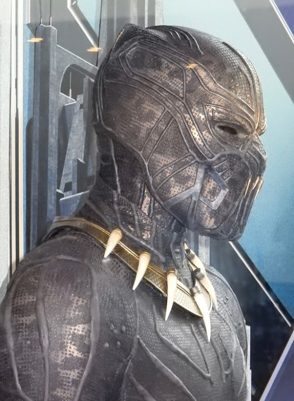 Hollywood Movie Costumes and Props: Black Panther's Erik Killmonger ...
