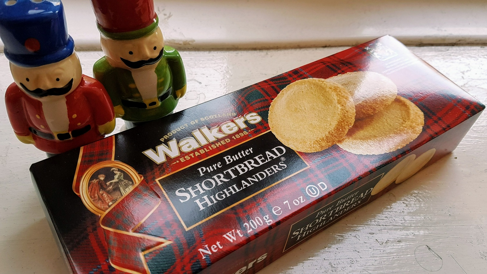 2019 英國超市伴手禮挑選，有限預算的餅乾點心挑選