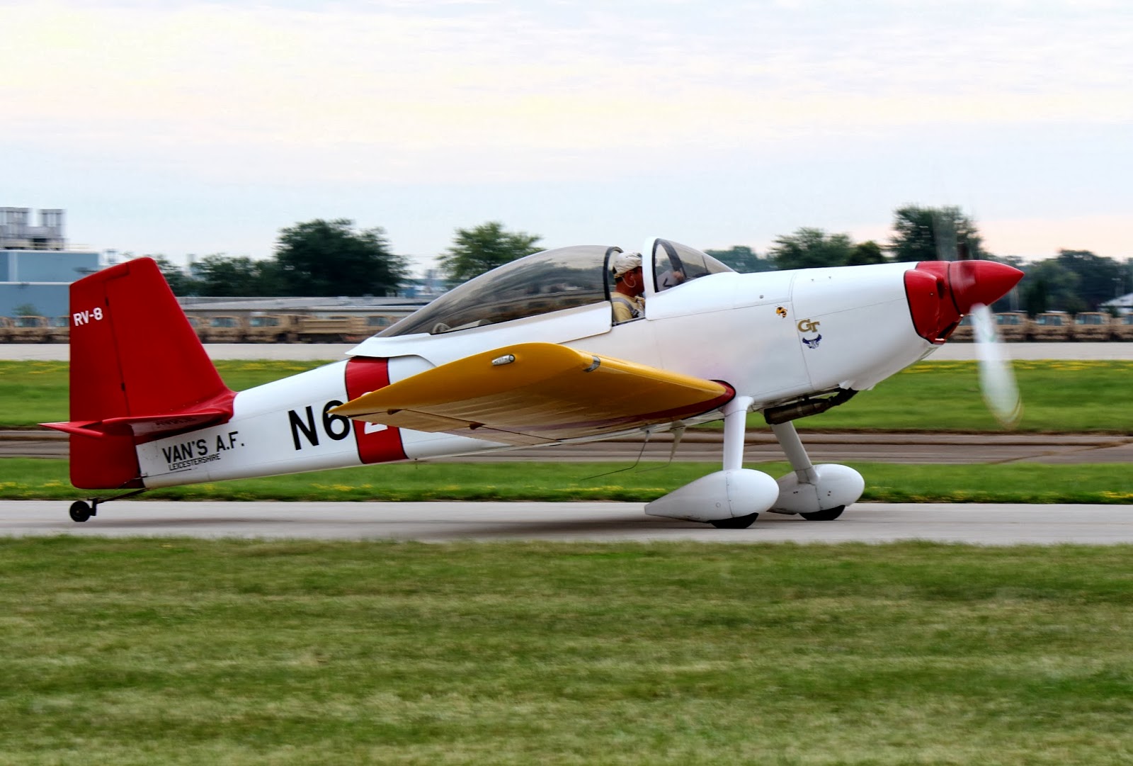 The Aero Experience: EAA AirVenture Oshkosh 2013: RVs All Around