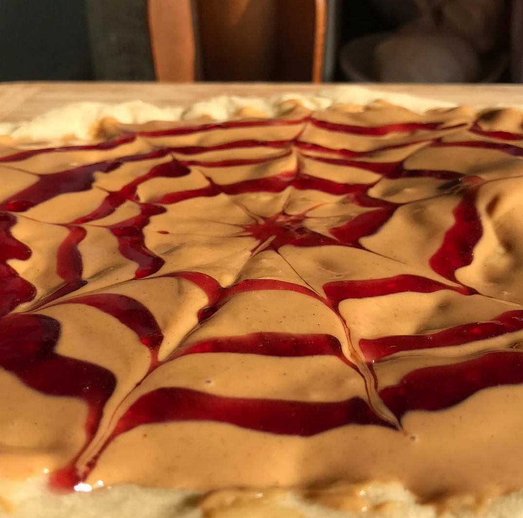 Goofy's Kitchen Peanut Butter and Jelly Pizza recipe