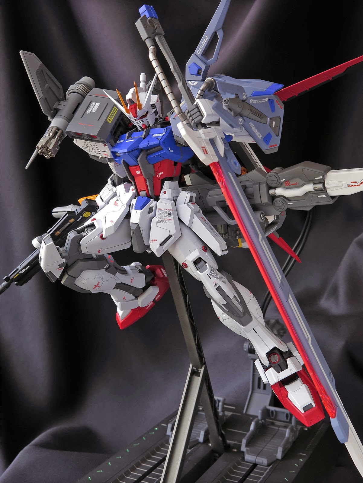 GUNDAM GUY: MG 1/100 GAT-X105 Perfect Strike Gundam - Customized Build