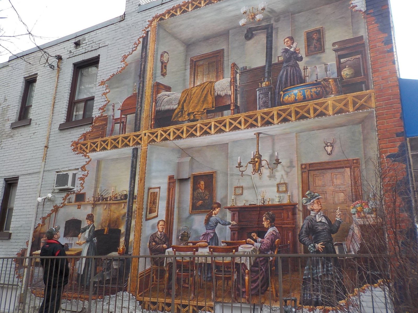 CHARLES WEISS ART: Street Murals on Dundas Street West Toronto