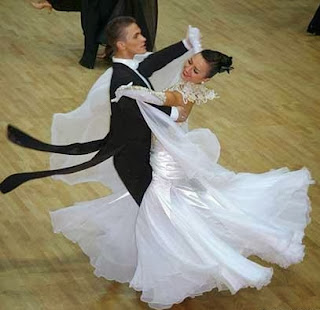 VALS VIENES: HISTORIA